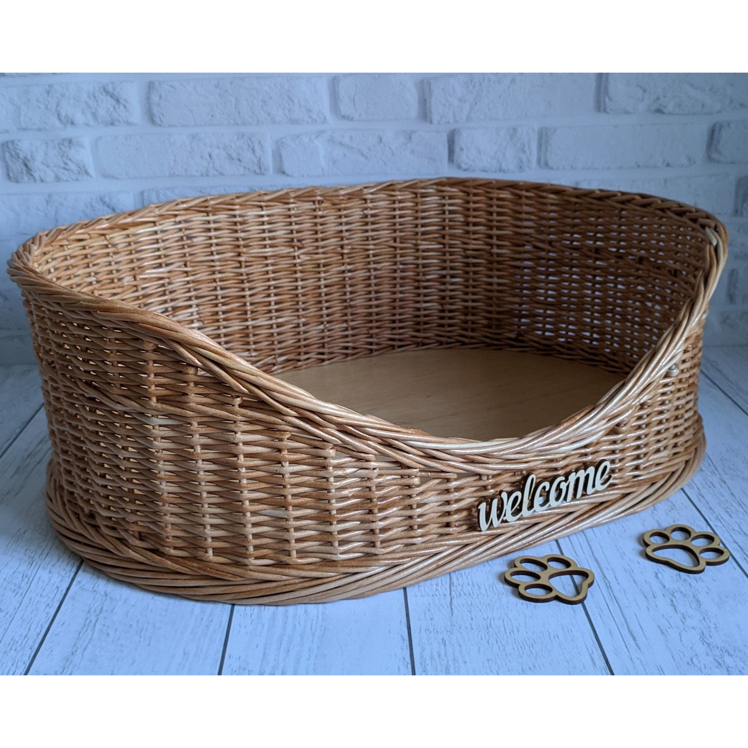 25+ Rattan and Wicker Dog Beds and Baskets You'll Love - Hey, Djangles.